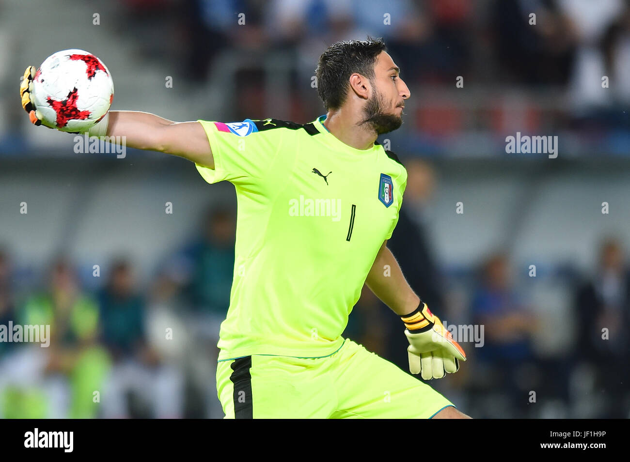 Gianluigi donnarumma 2017 hi-res stock photography and images - Alamy