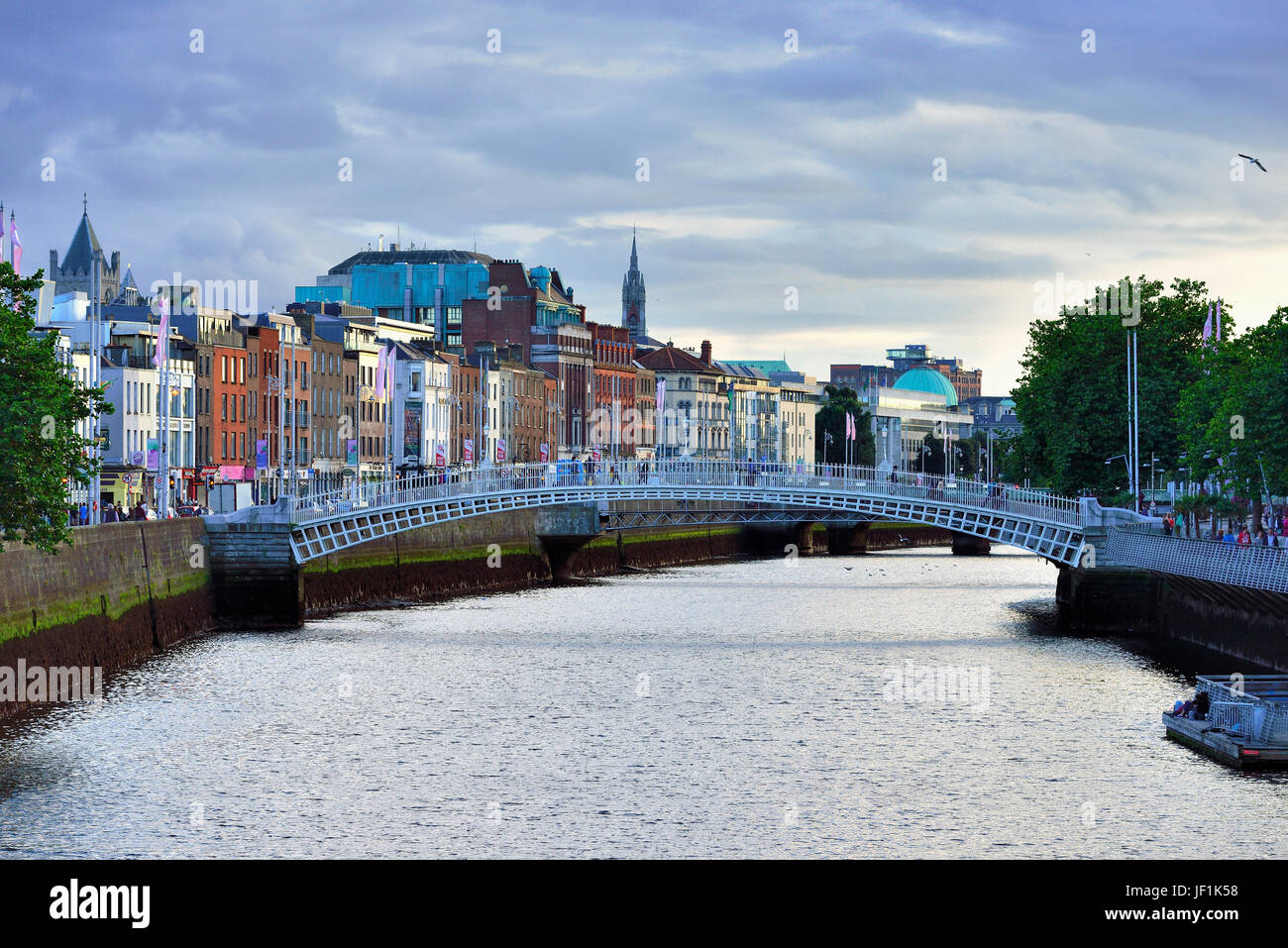 Ha'penny Bridge, Halfpenny Bridge, officially Liffey Bridge, Dublin ...