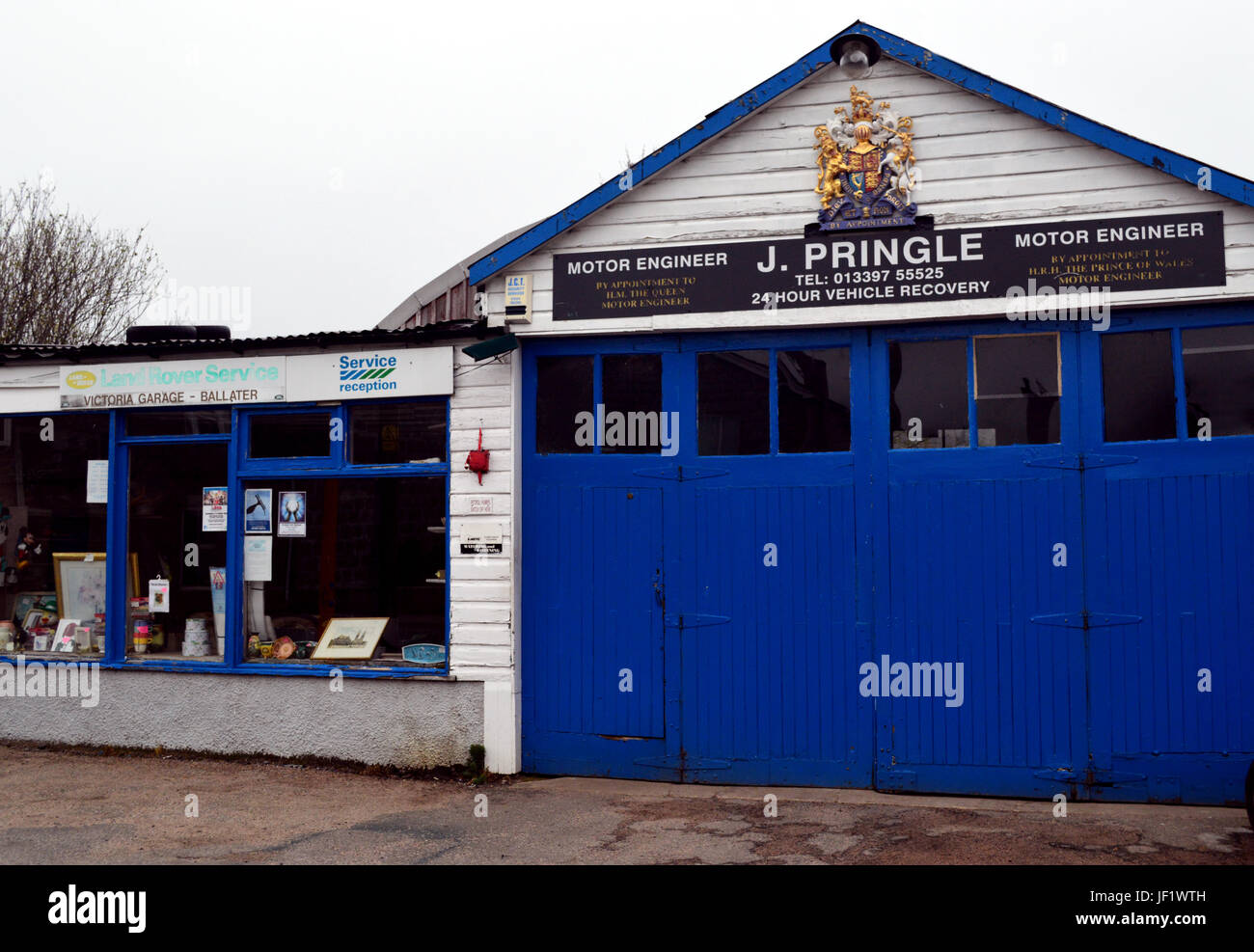 By Appointment to her Majesty the Queen and the Prince of Wales J ...