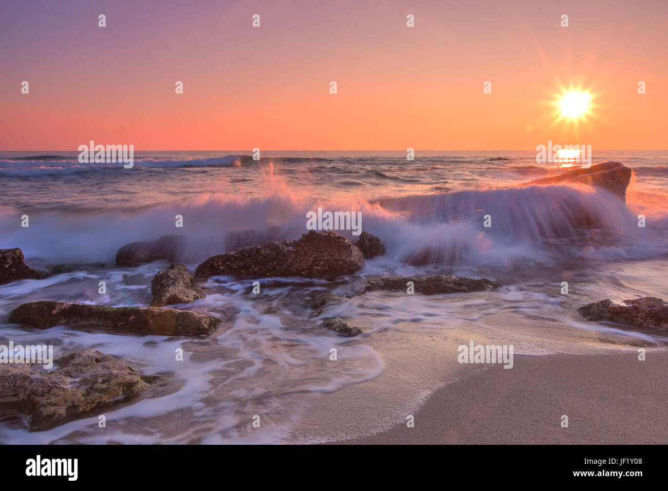 Amazing seascapes hi-res stock photography and images - Alamy