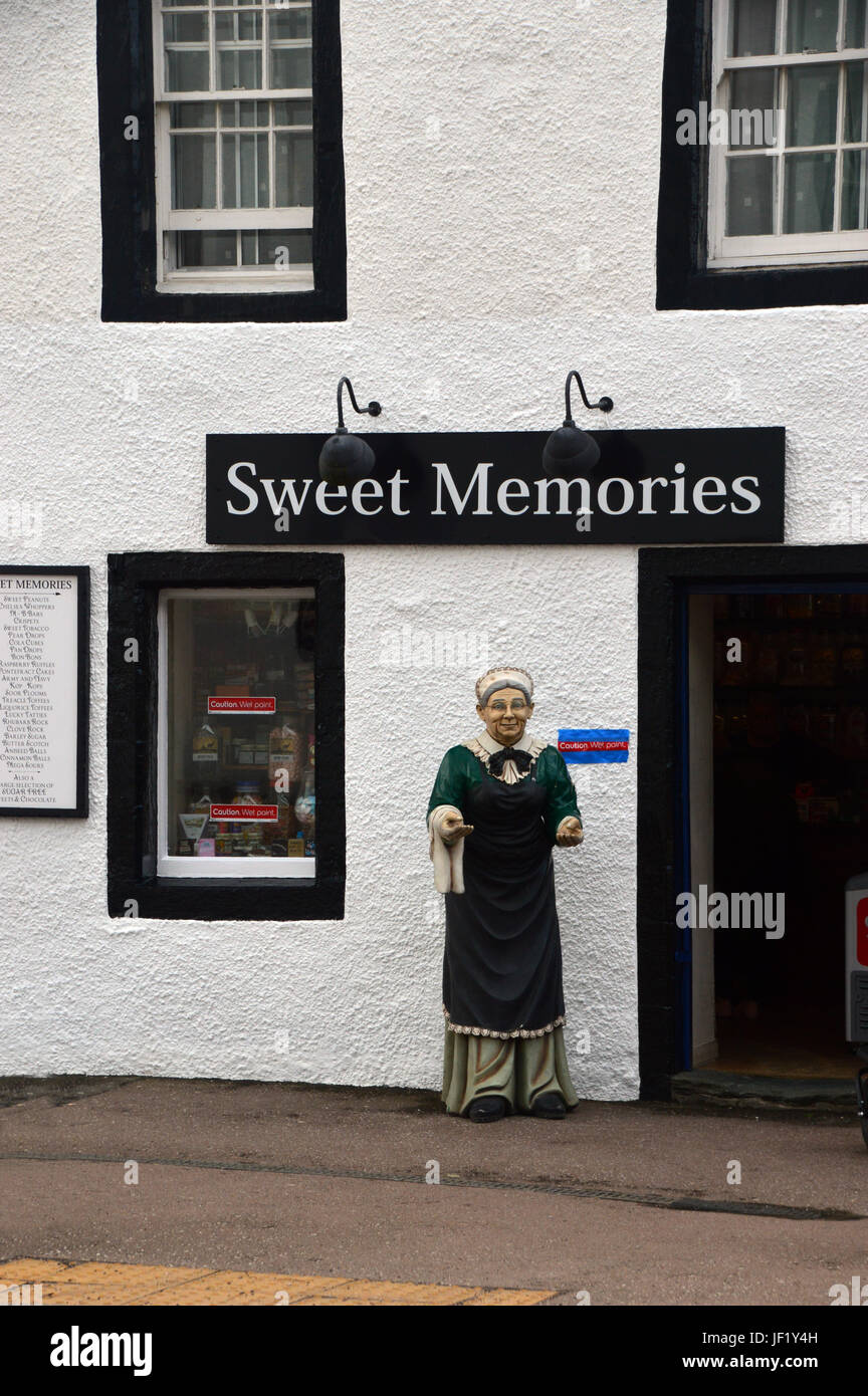 Sweet Memories a Traditional Sweet Shop on the Main Street of Inveraray ...