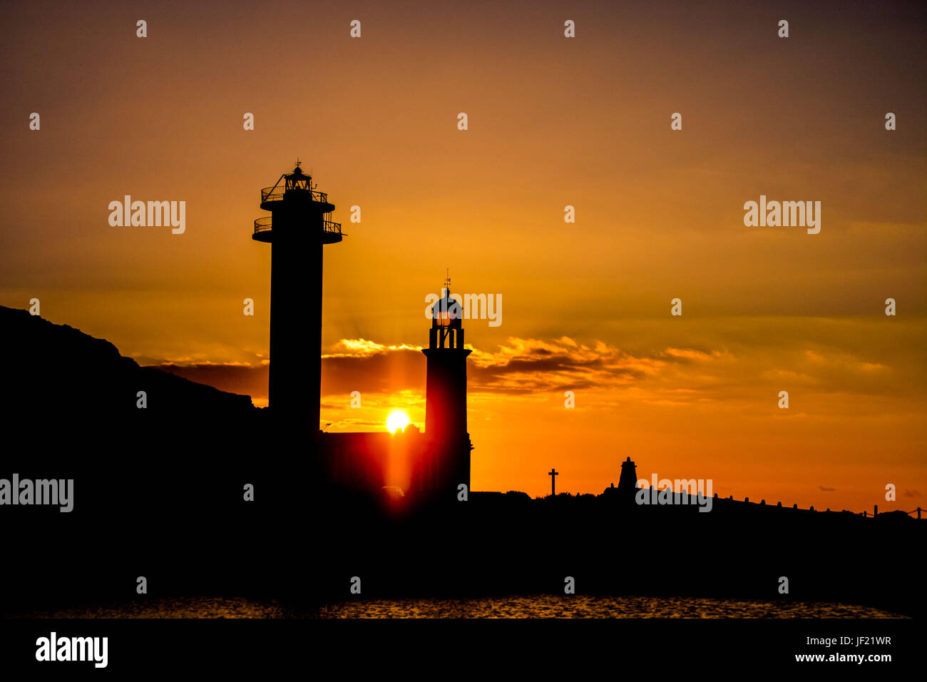 Classic lighthouse hi-res stock photography and images - Alamy