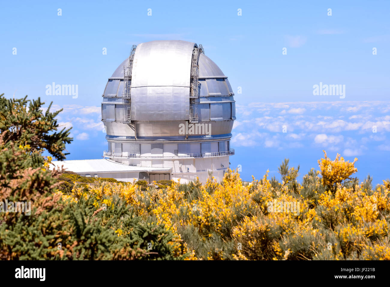 Astronomical Observatory Telescope Stock Photo - Alamy