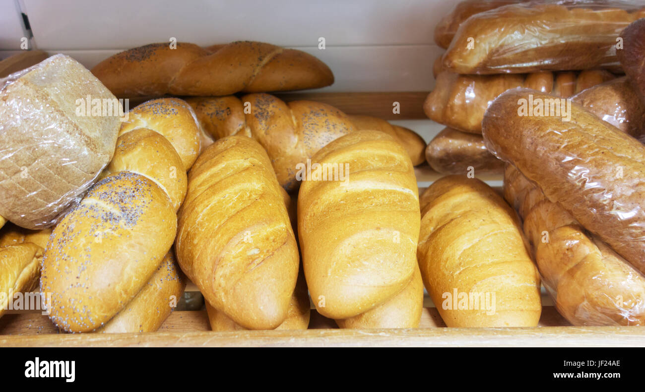 Loaf bread on production hi-res stock photography and images - Alamy