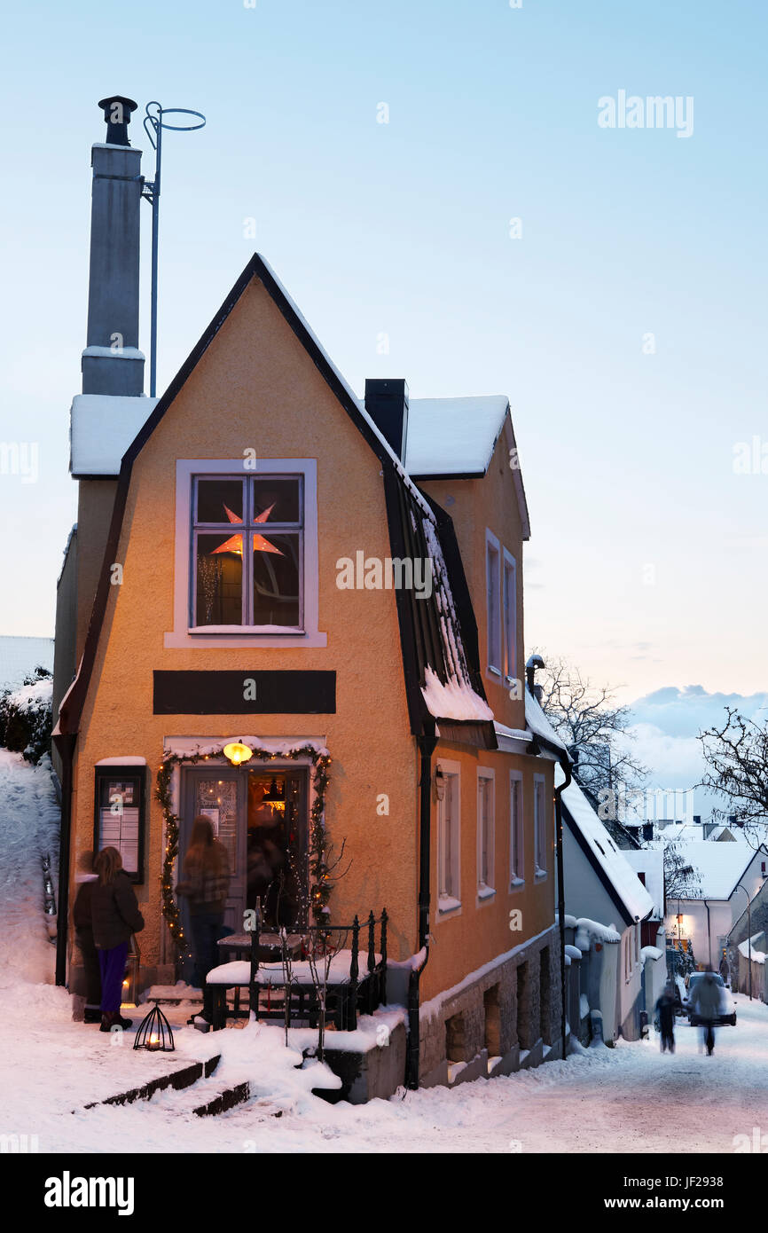 People in front of restaurant at winter Stock Photo - Alamy