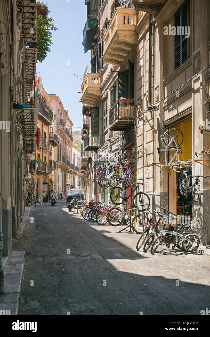 Street in Palermo Stock Photo - Alamy