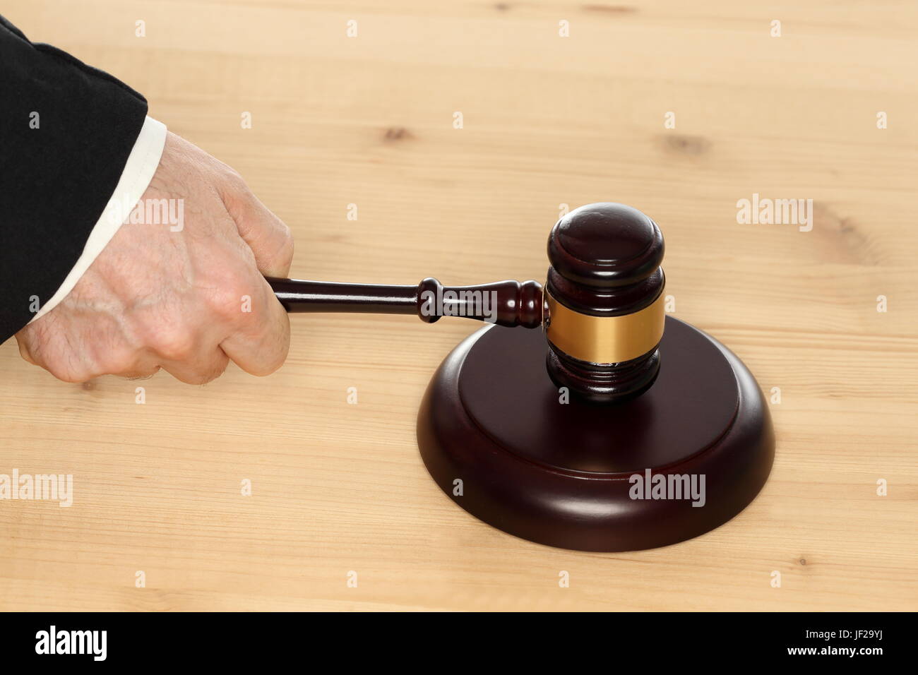judge with gavel Stock Photo - Alamy