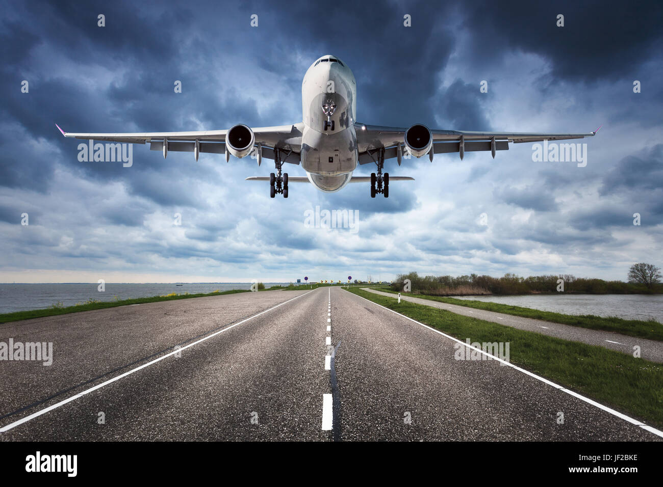 Airplane road background hi-res stock photography and images - Alamy