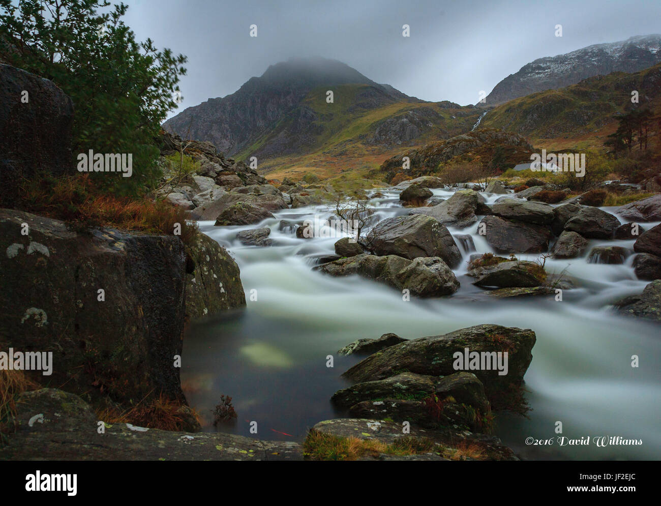 Afon ogwen hi-res stock photography and images - Alamy