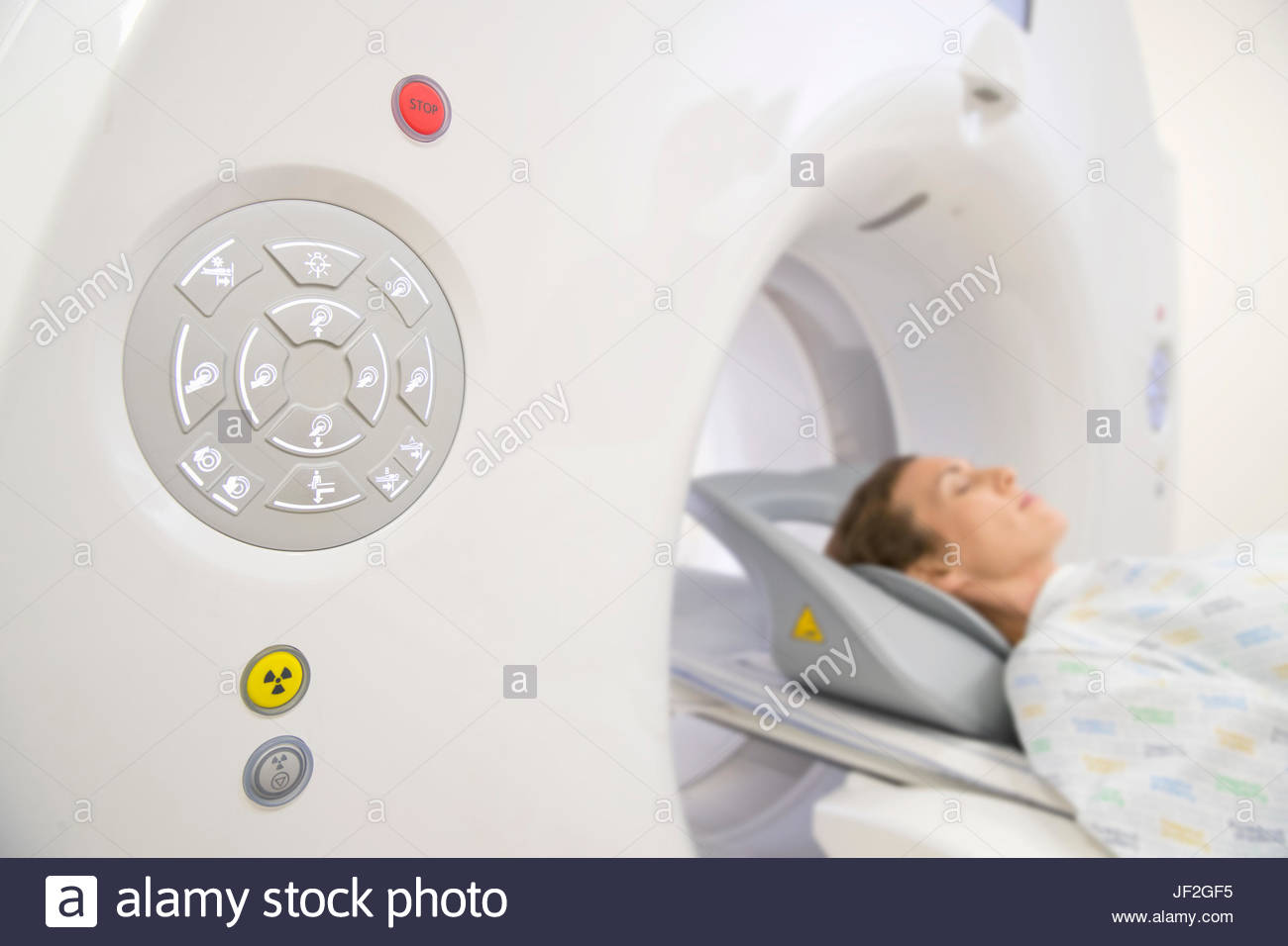Female Brain Scan And Side Stock Photos & Female Brain Scan And Side ...