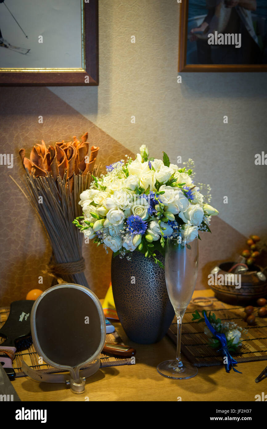 Roses for a wedding hi-res stock photography and images - Alamy