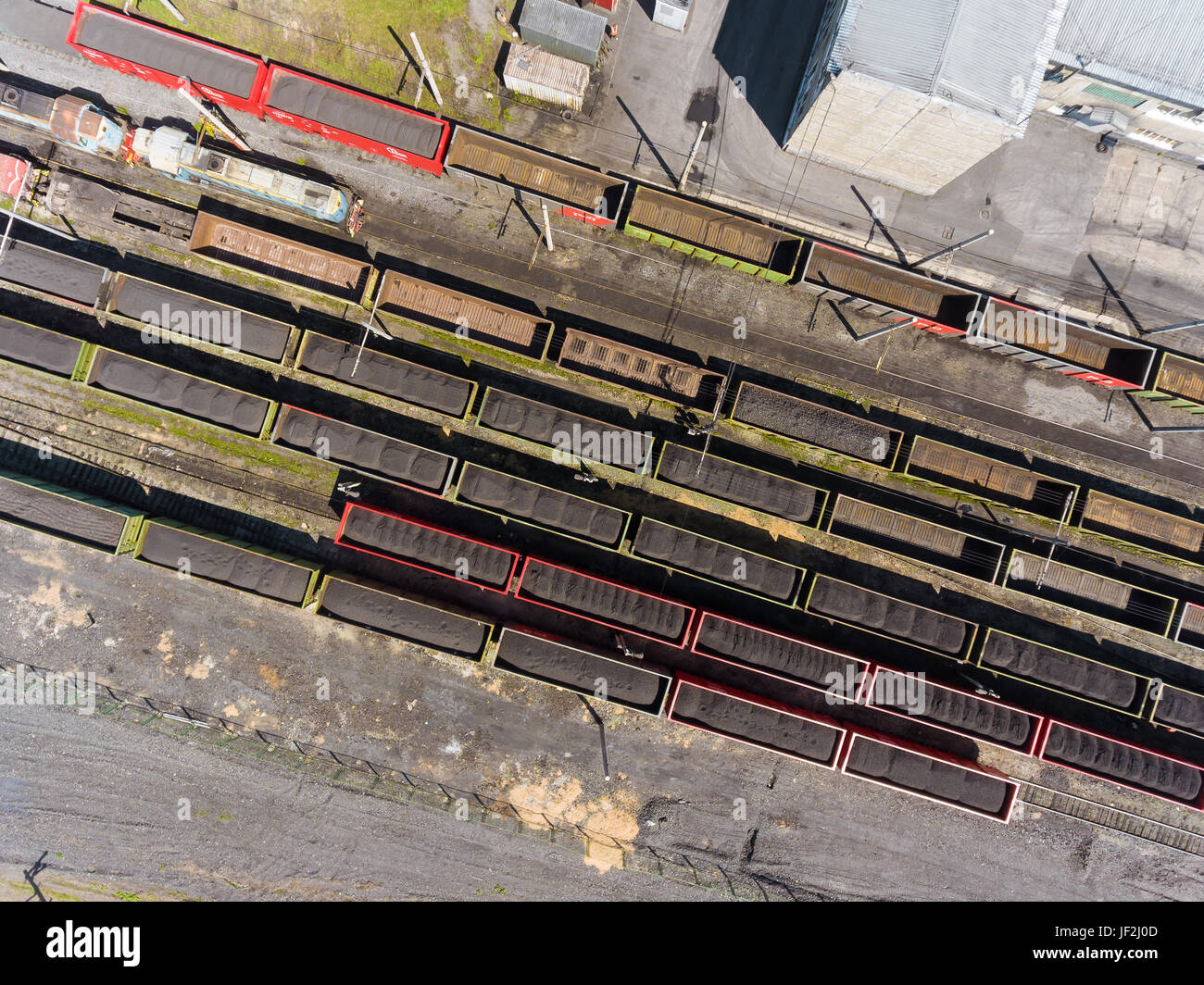 Above rail shot hi-res stock photography and images - Alamy