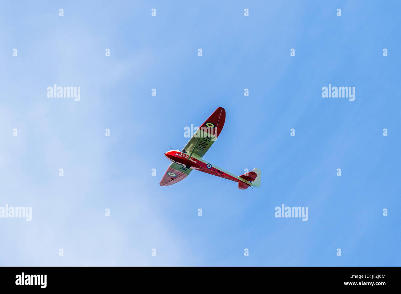 Old glider flying in the sky Stock Photo - Alamy