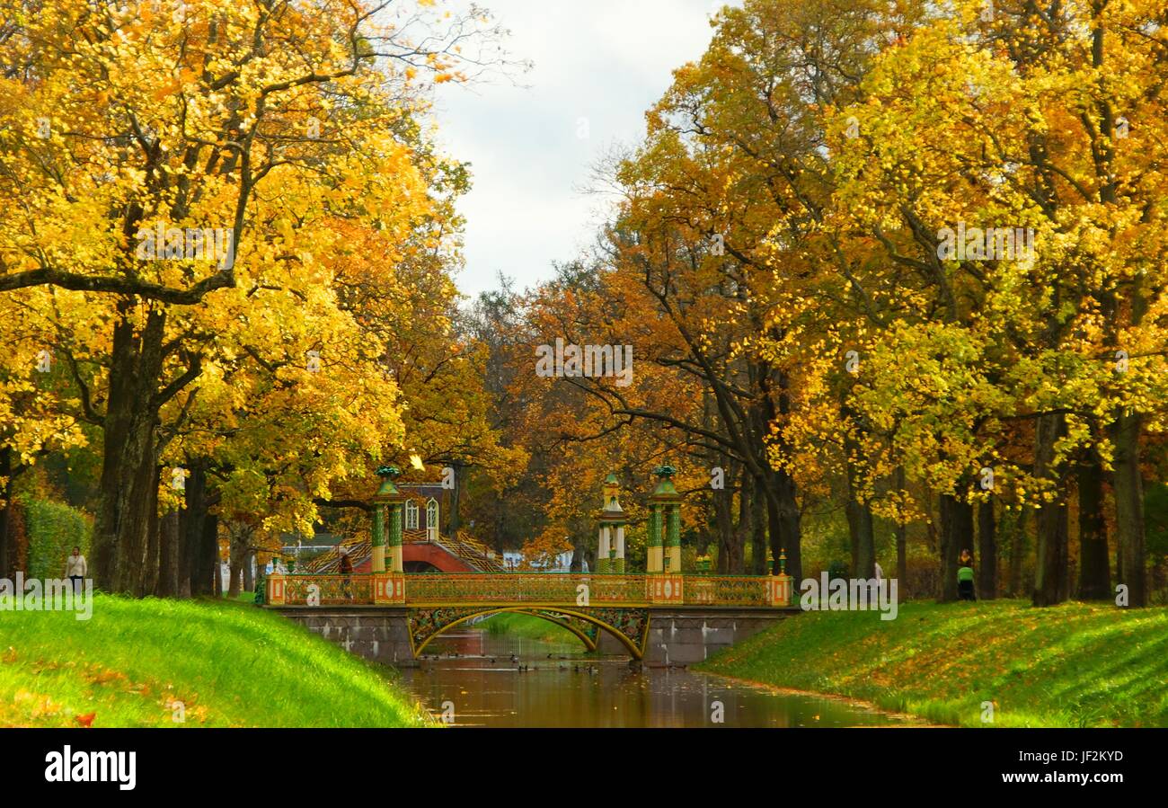 Chinese architecture in russia hi-res stock photography and images - Alamy