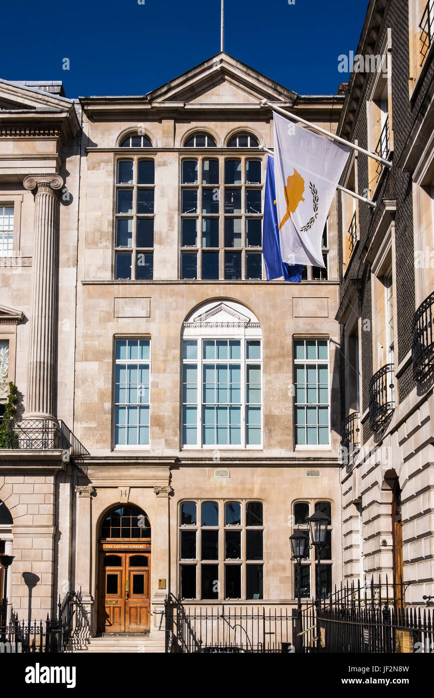 St james square london hi-res stock photography and images - Alamy