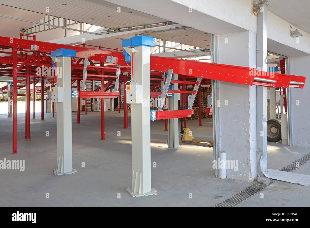 Belt ramp hi-res stock photography and images - Alamy