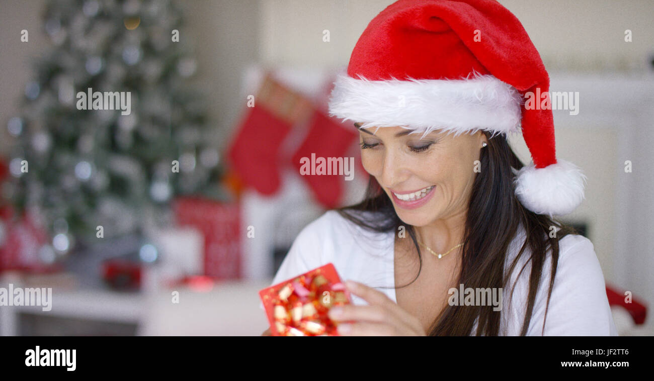 Unwrapping hi-res stock photography and images - Alamy