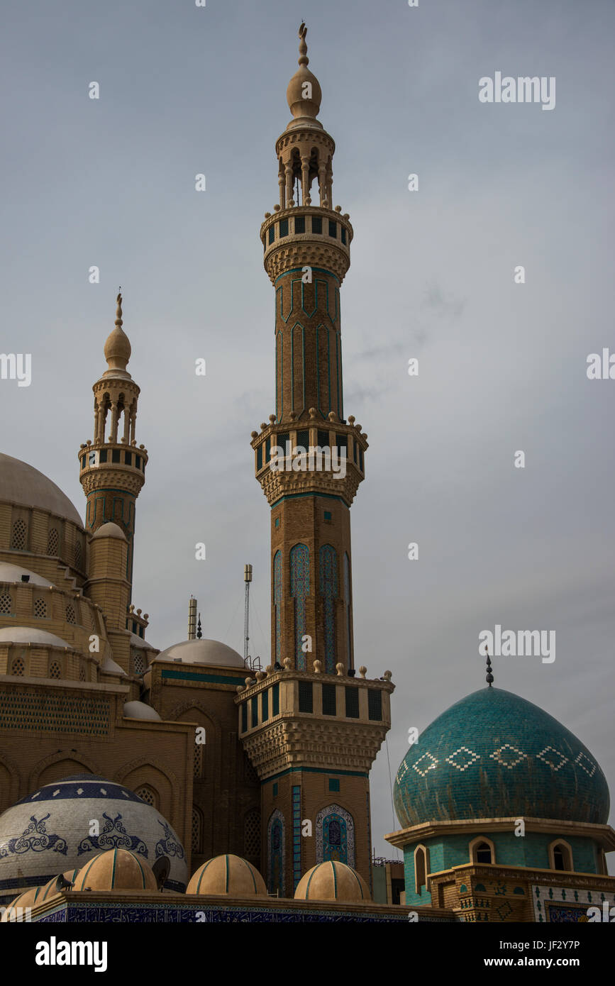 Hawler hi-res stock photography and images - Alamy