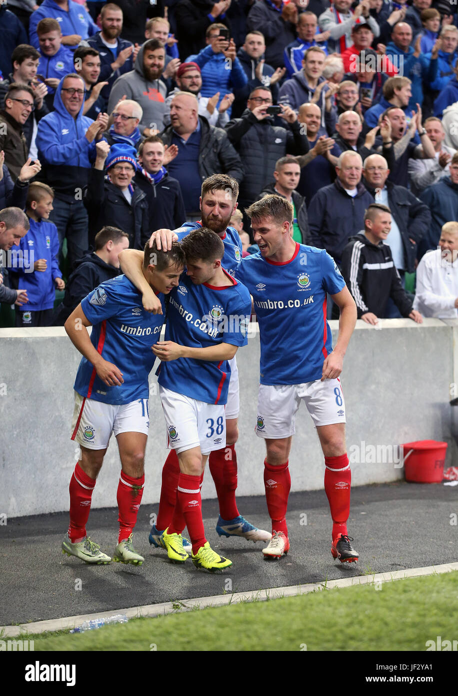 Linfield team hi-res stock photography and images - Alamy