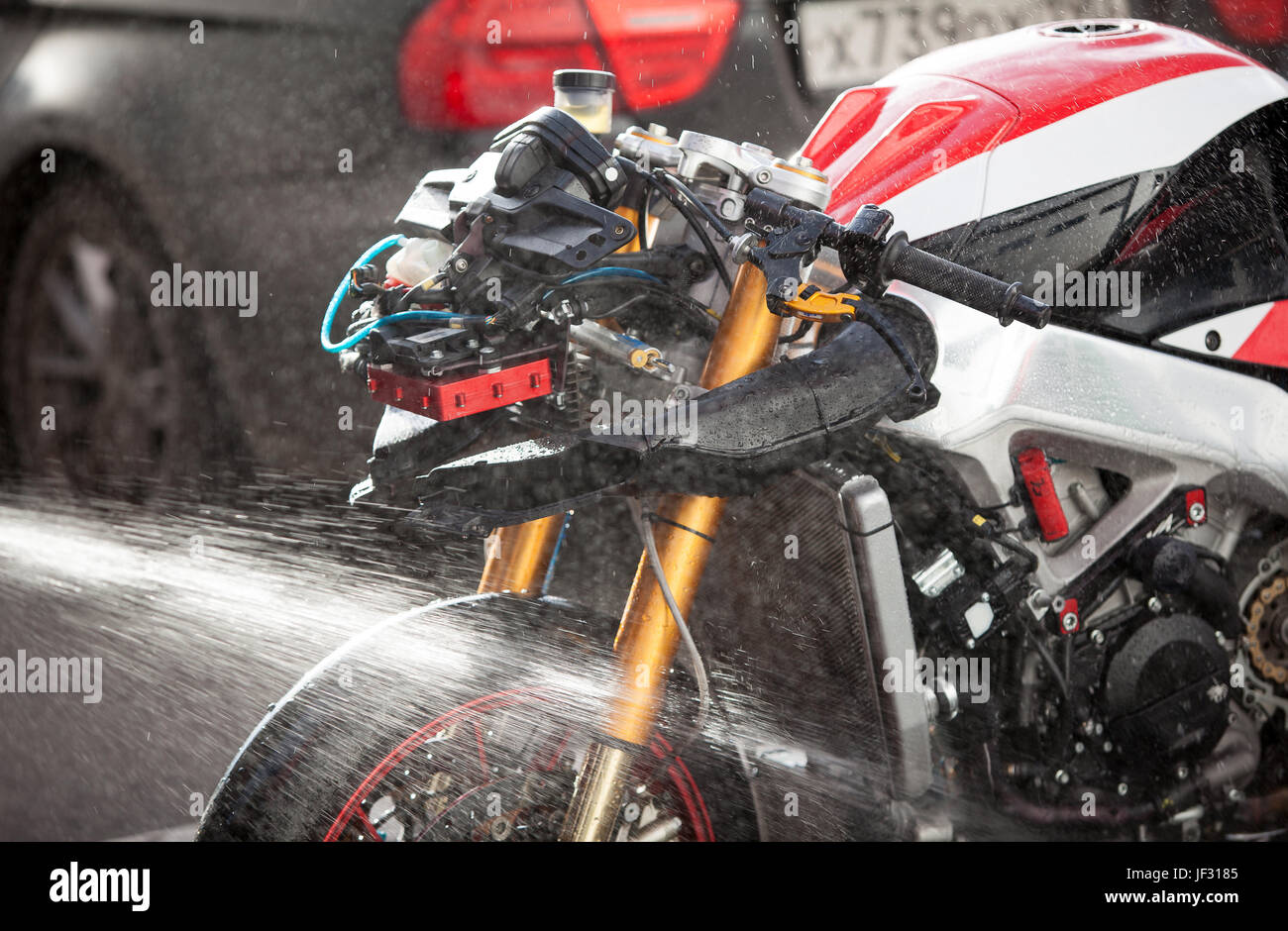 Bike wash hi-res stock photography and images - Alamy
