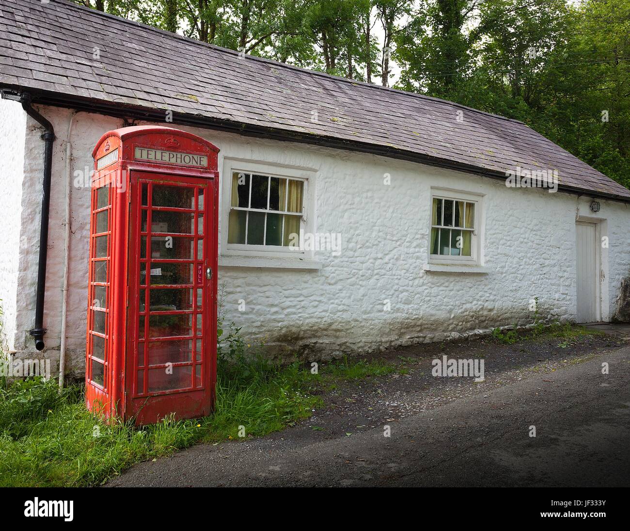 Traditional british building hi-res stock photography and images - Alamy