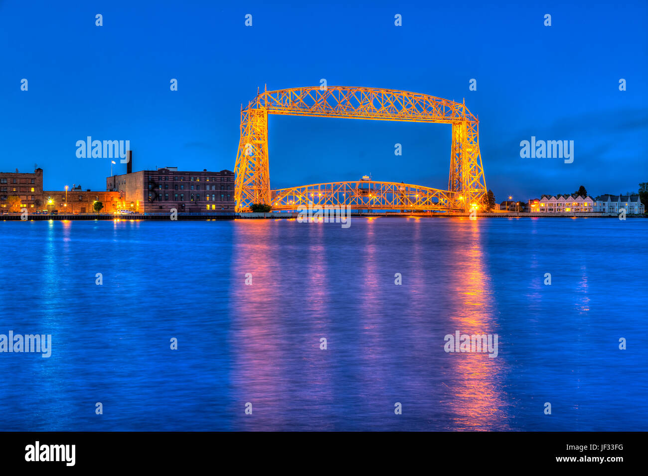 The aerial lift bridge hi-res stock photography and images - Alamy