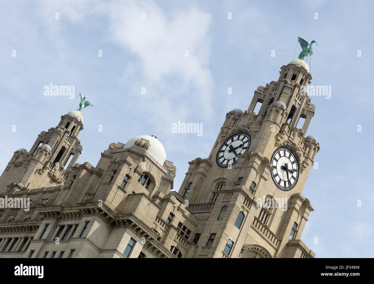 Bella and bertie liver birds hi-res stock photography and images - Alamy