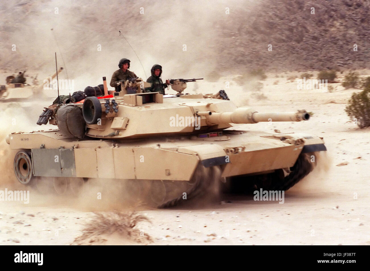 000201-M-5802T-006 Marines of the 2nd Marine Division's 2nd Tank ...