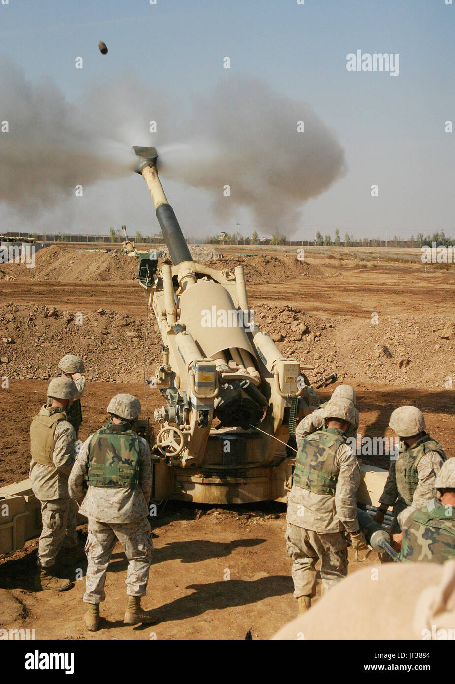 M198 howitzer hi-res stock photography and images - Alamy