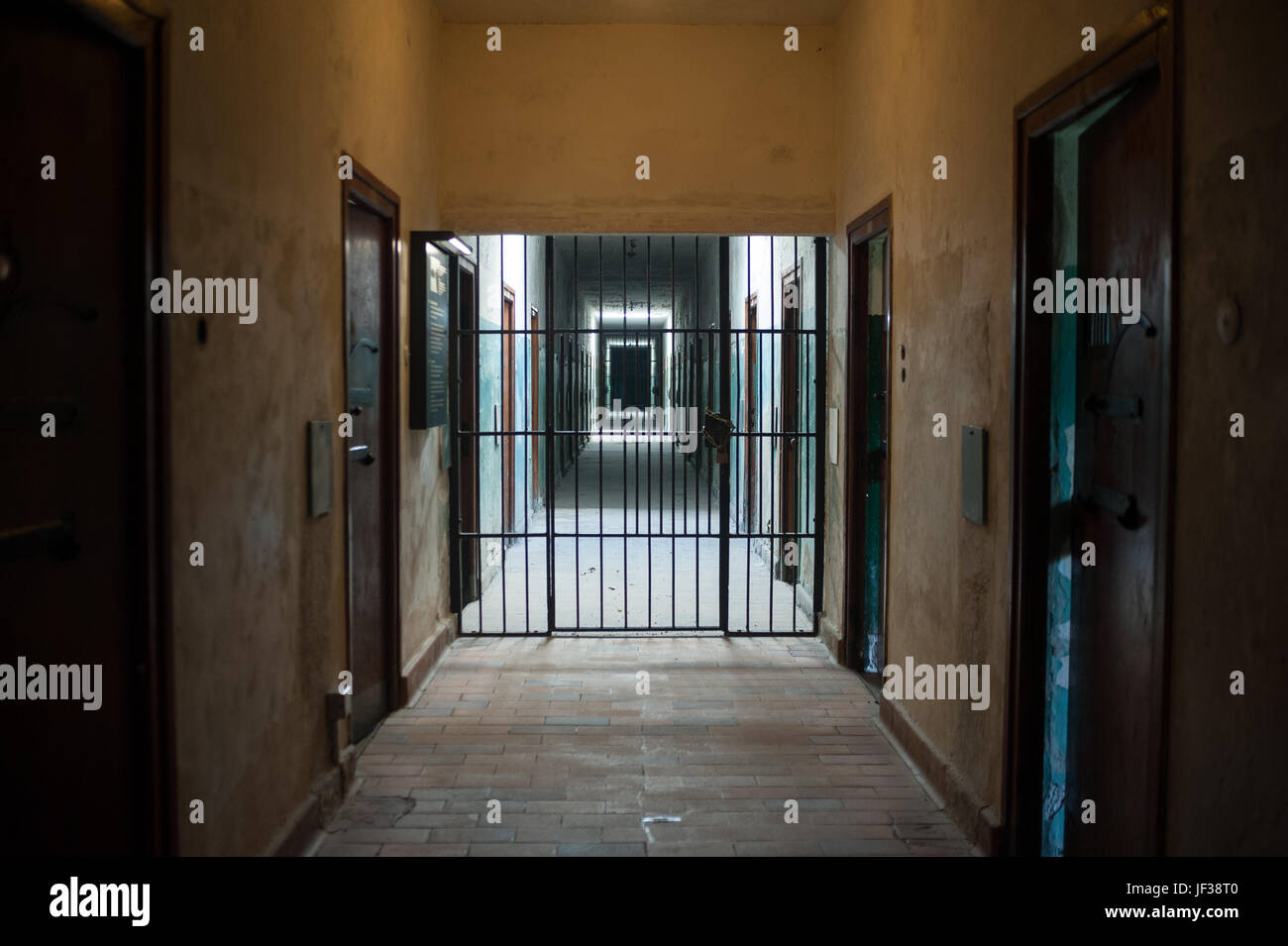 Prison cell door world war 2 hi-res stock photography and images - Alamy