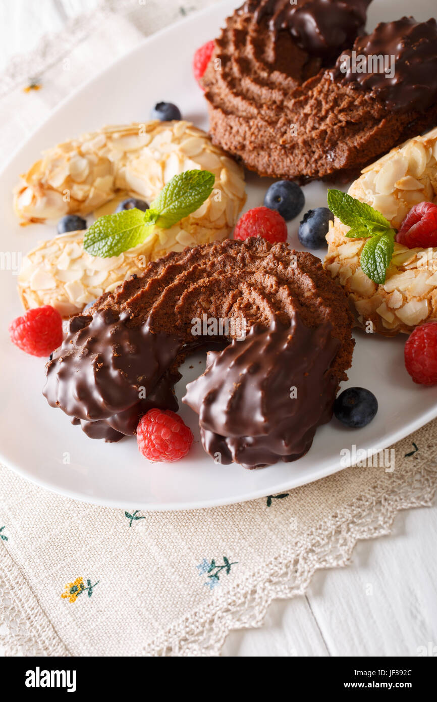 Traditional almond cookies hi-res stock photography and images - Alamy