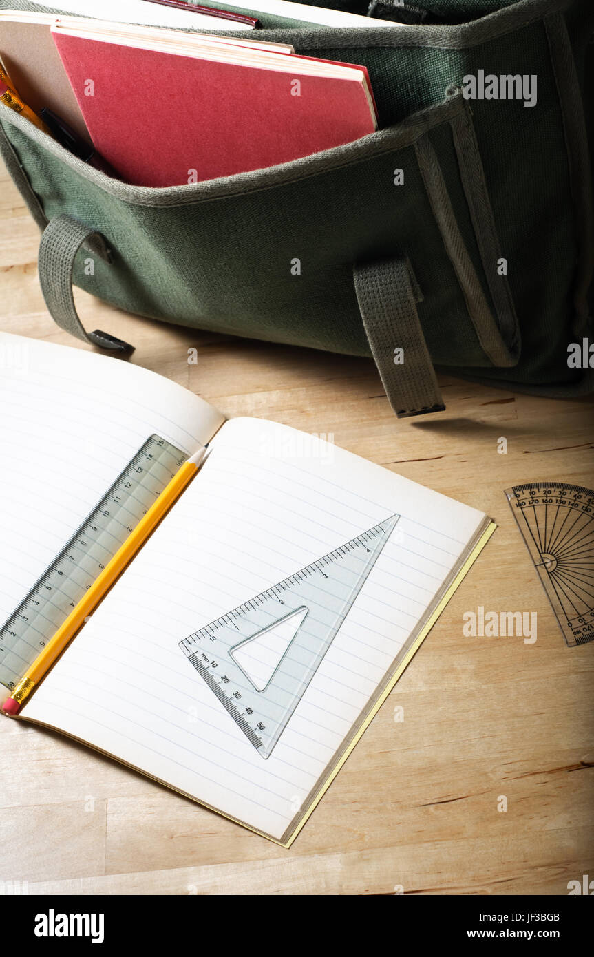 Maths equipment hi-res stock photography and images - Alamy