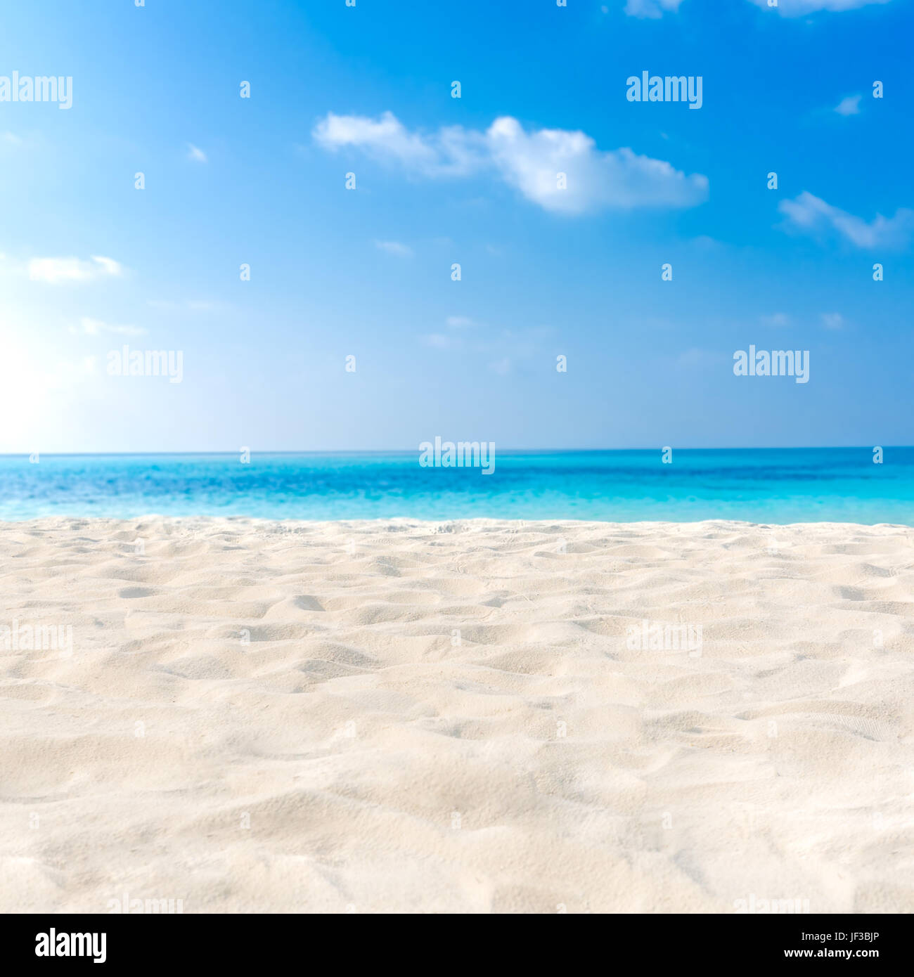 Empty beach scene hi-res stock photography and images - Alamy