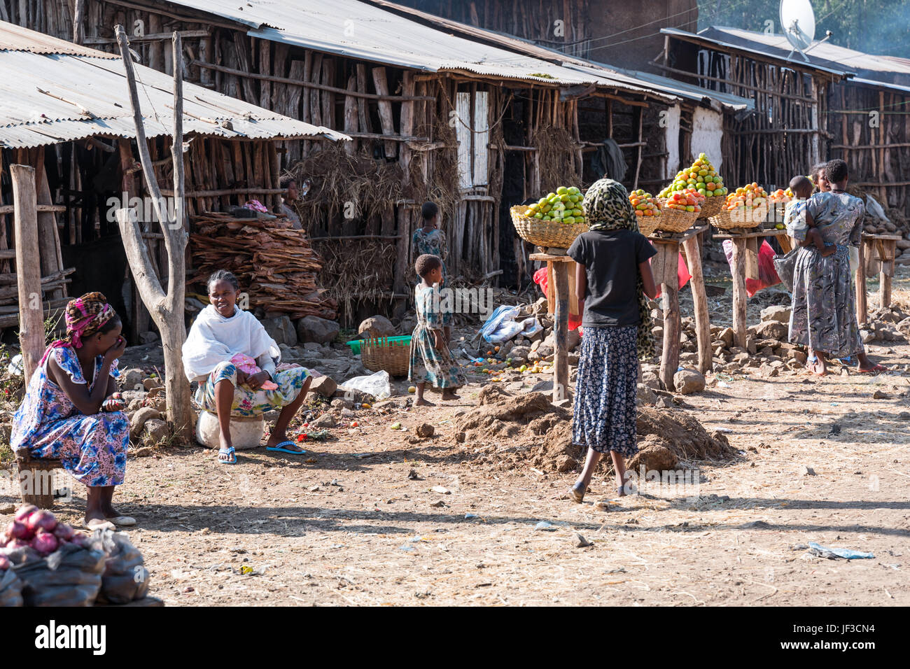 African roadside selling hi-res stock photography and images - Alamy