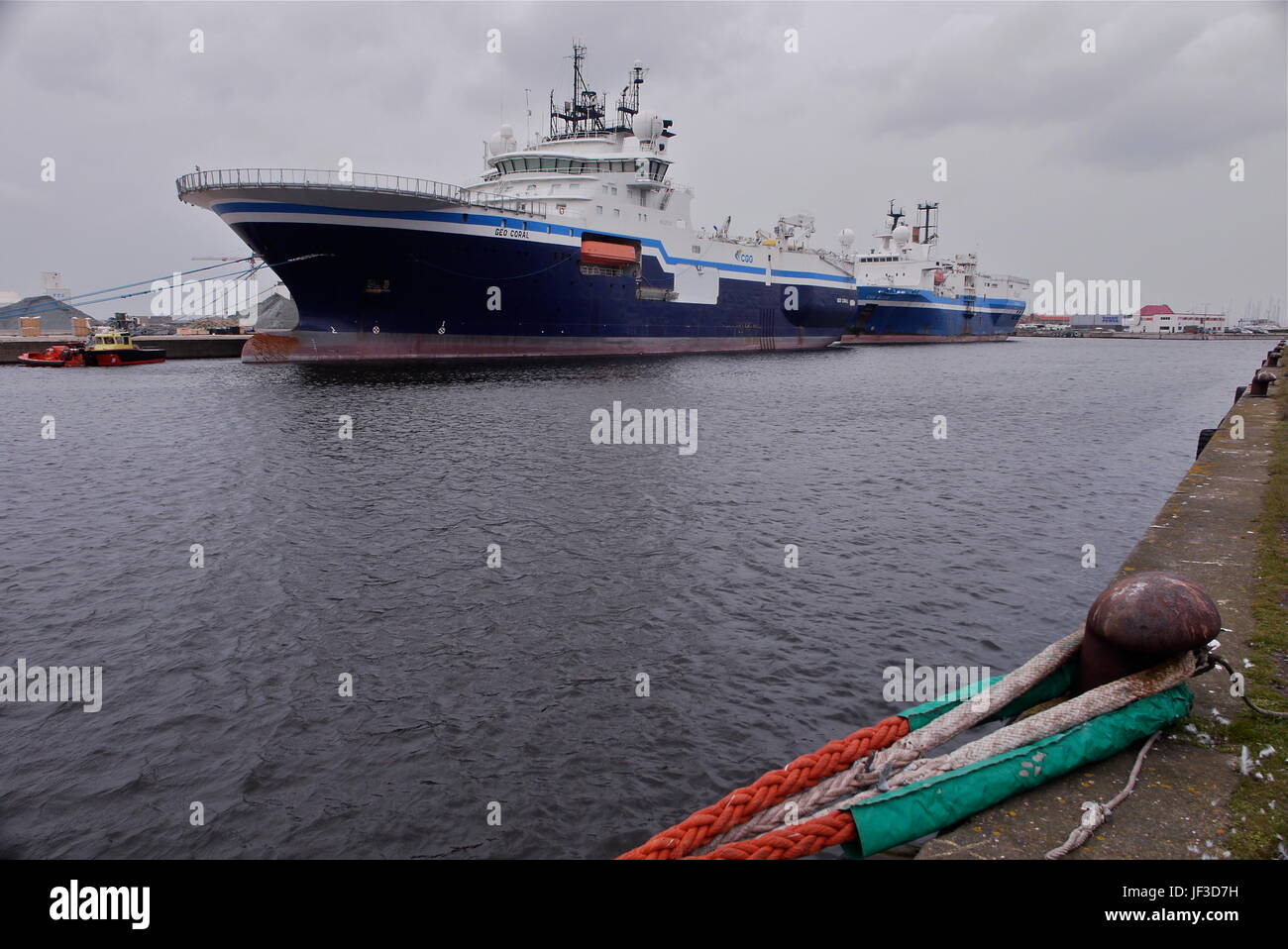 Cgg company hi-res stock photography and images - Alamy