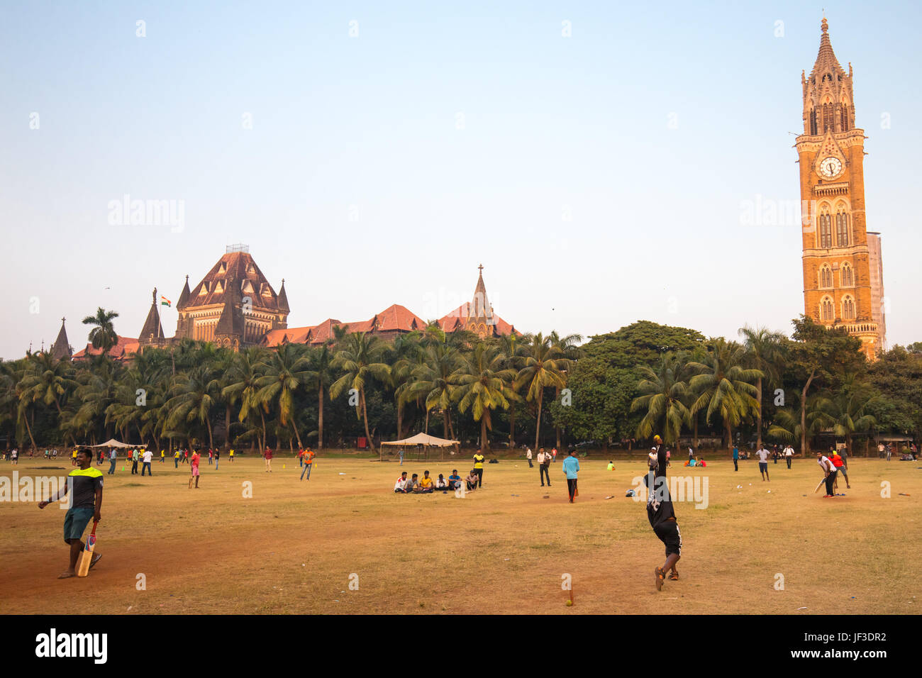 MUMBAI, INDIA - November 5 2017: Locals play cricket on the famous Oval ...
