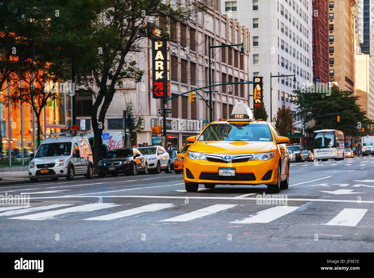 Yellow cab at the street of Manhattan Stock Photo - Alamy