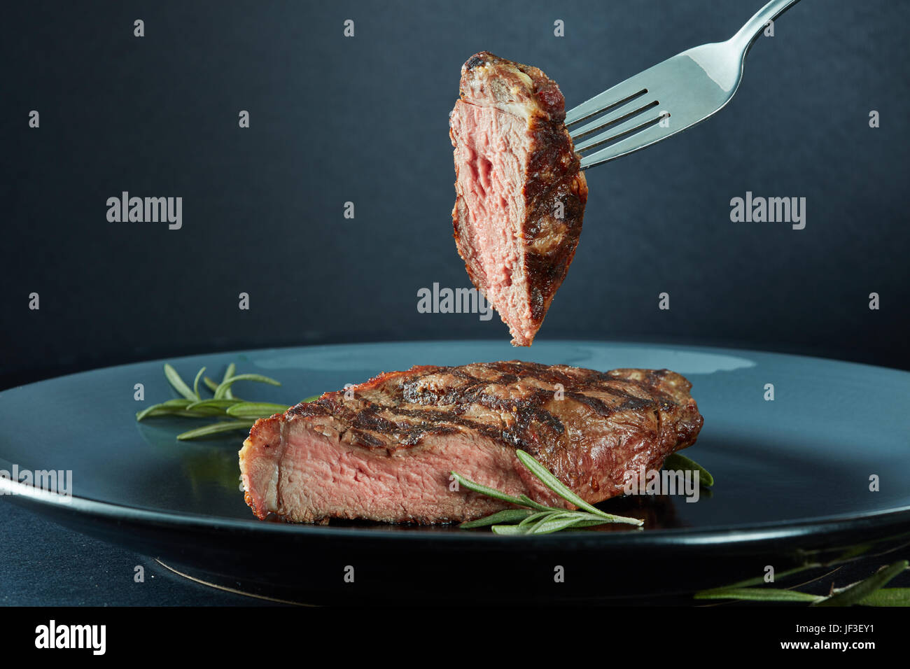 Juicy steak medium rare beef Stock Photo - Alamy