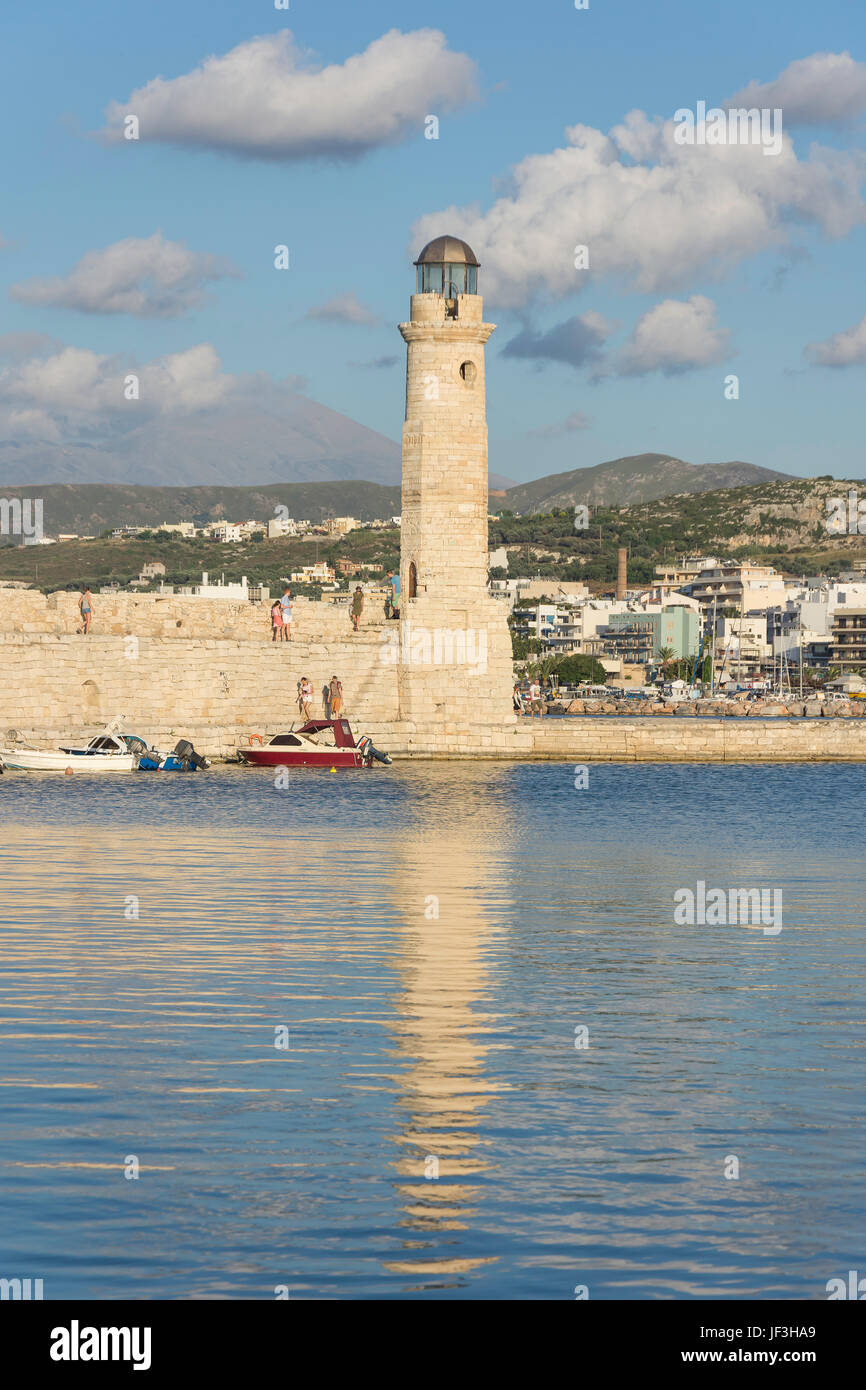 Venetian Lighthouse in Old Harbour, Rethymno (Rethymnon), Rethymno ...