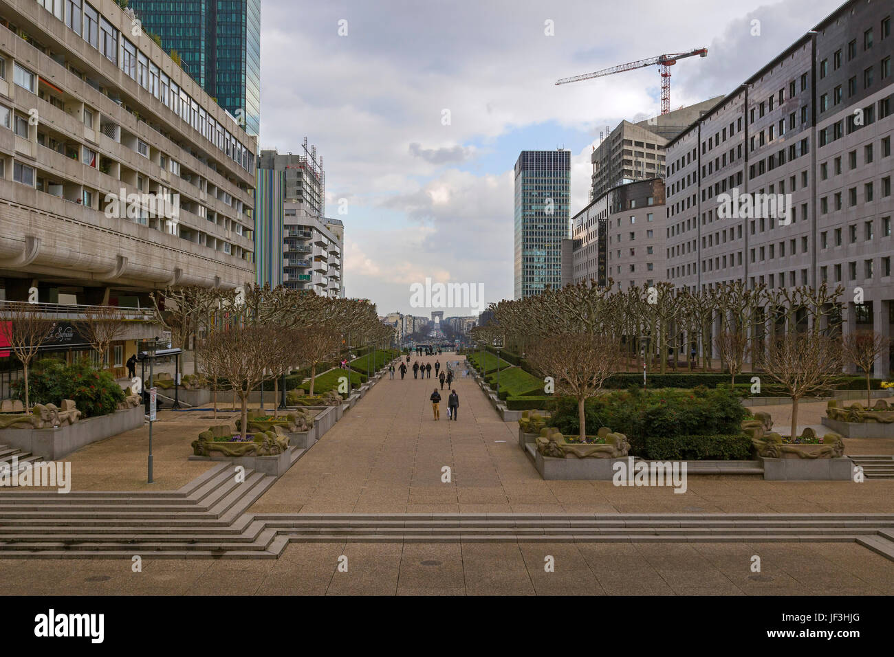 Tower under construction in paris la defense hi-res stock photography ...