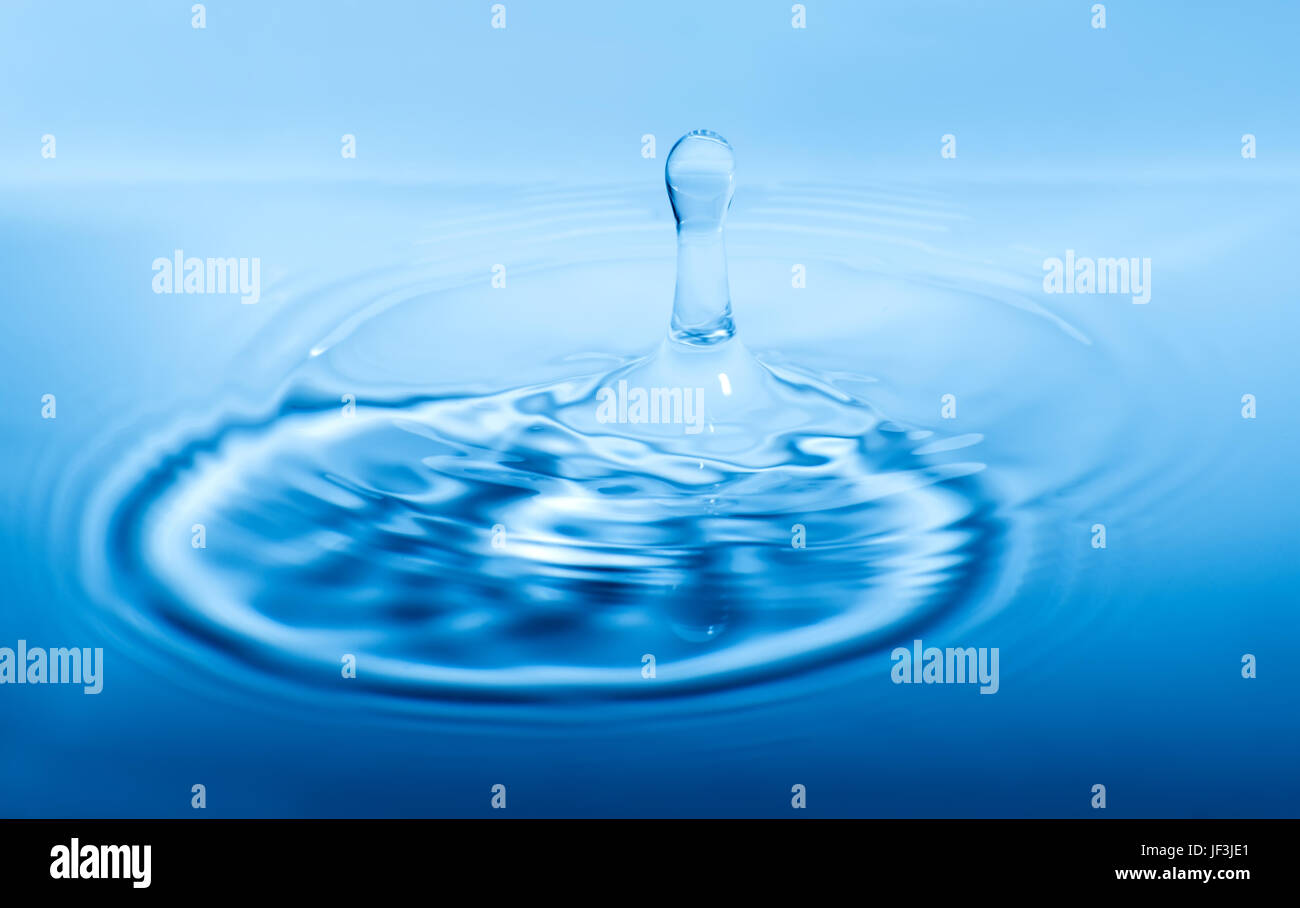 Drop in water Stock Photo - Alamy