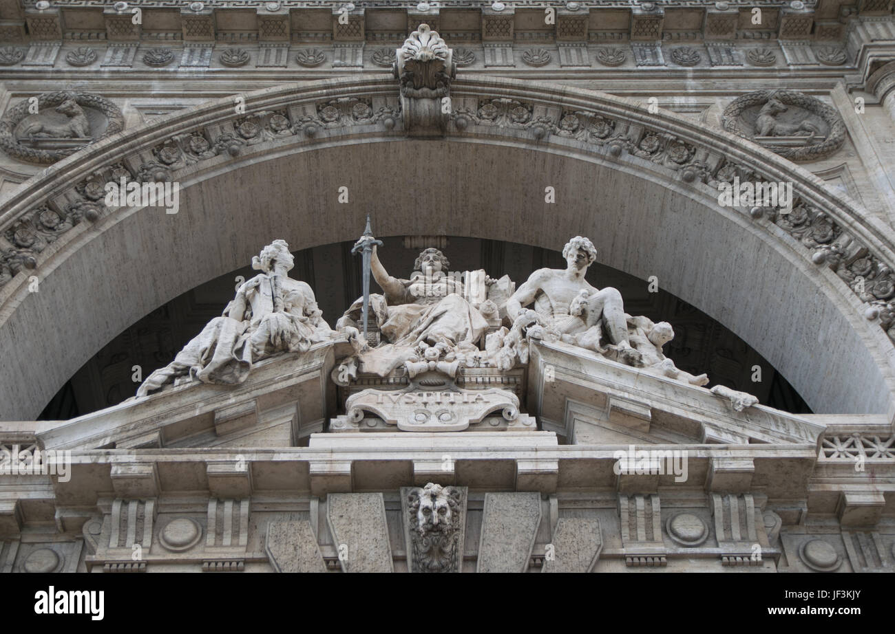 Court tribunal courthouse italy hi-res stock photography and images - Alamy