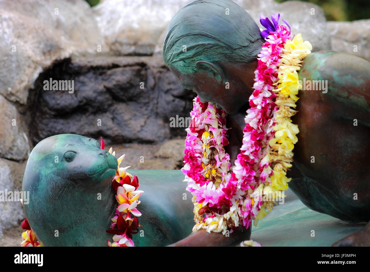 Honolulu, Hawaii, USA - May 28, 2016: Makua and Kila bronze statue ...