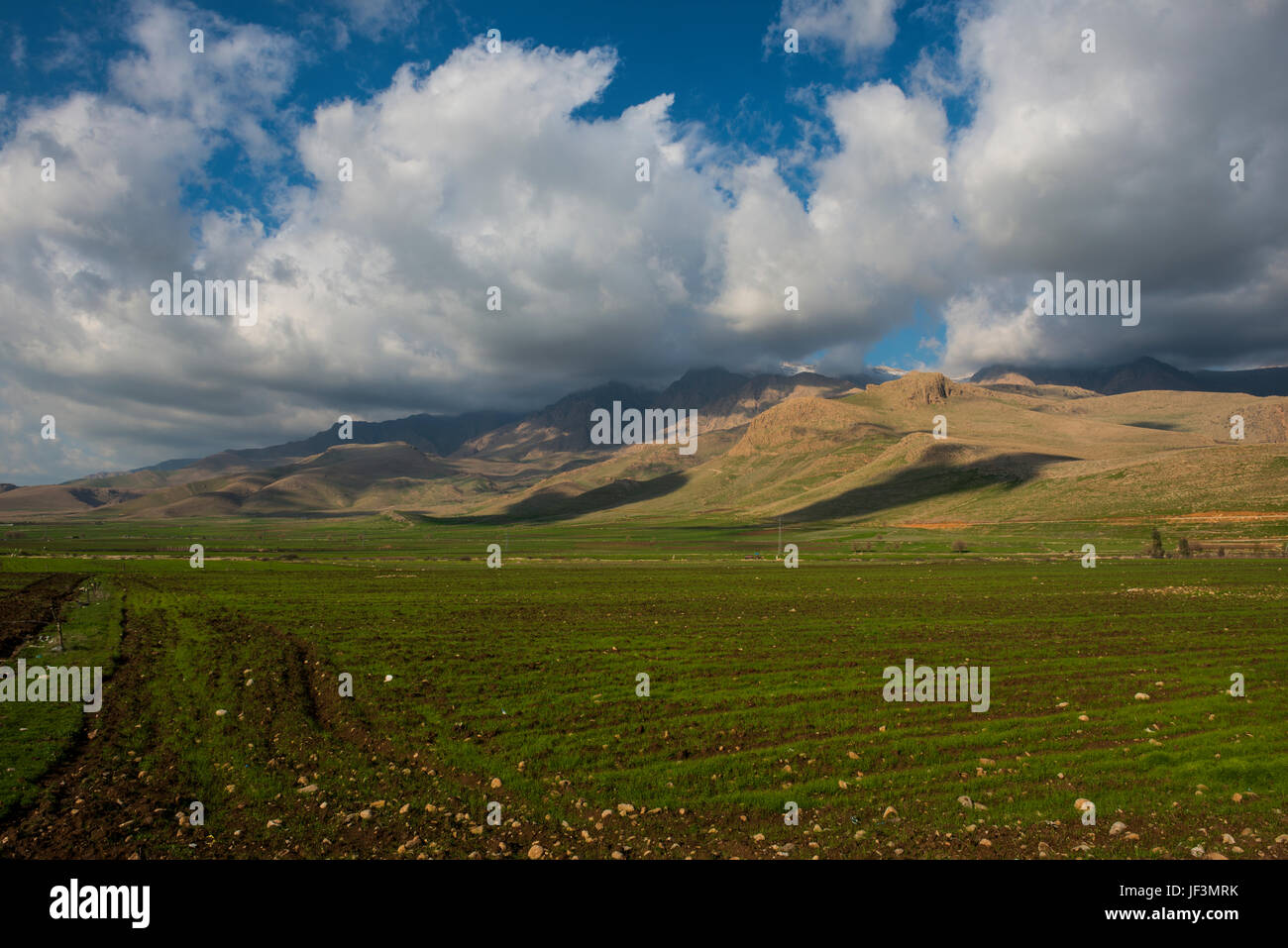 Kurdistan border hi-res stock photography and images - Alamy