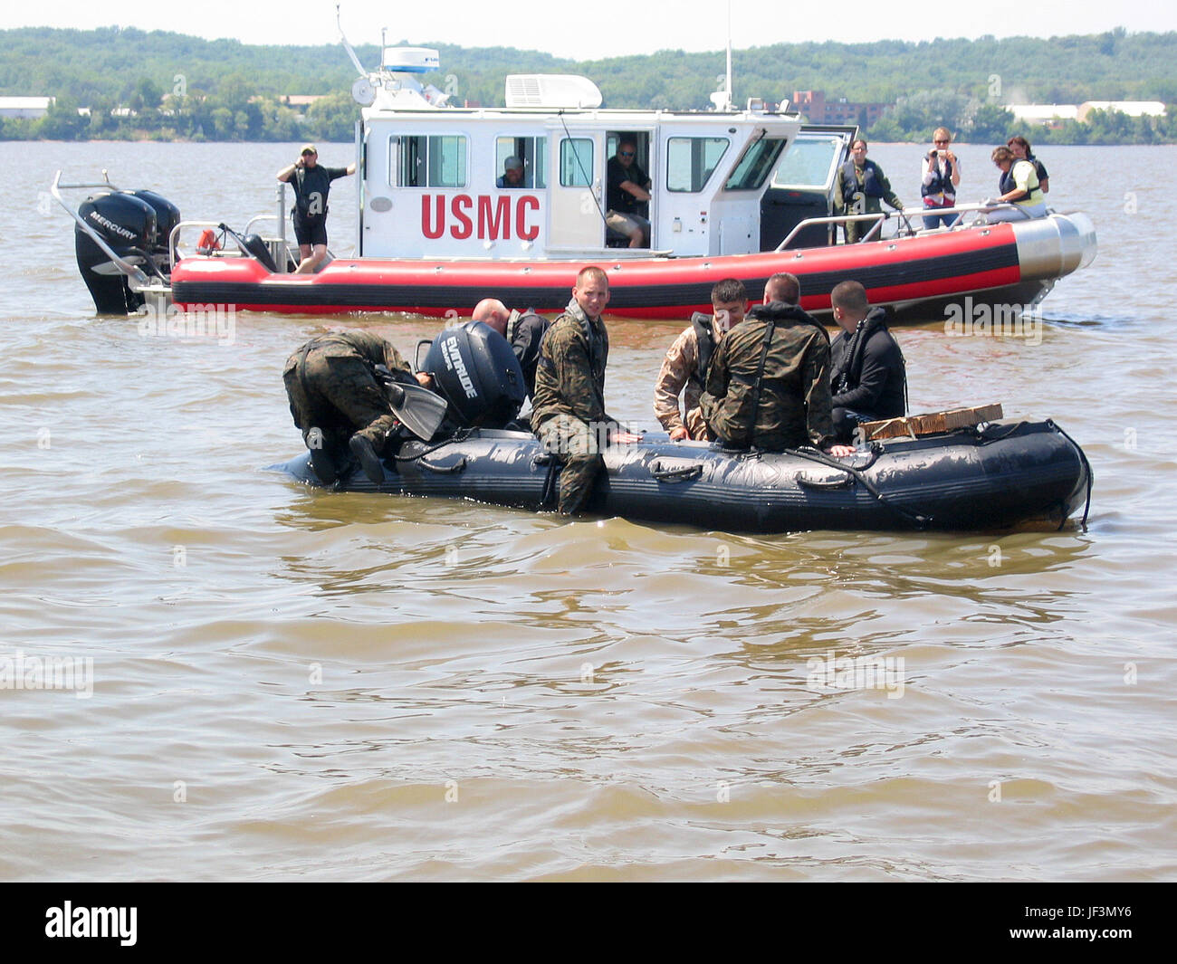 F470 zodiac hi-res stock photography and images - Alamy