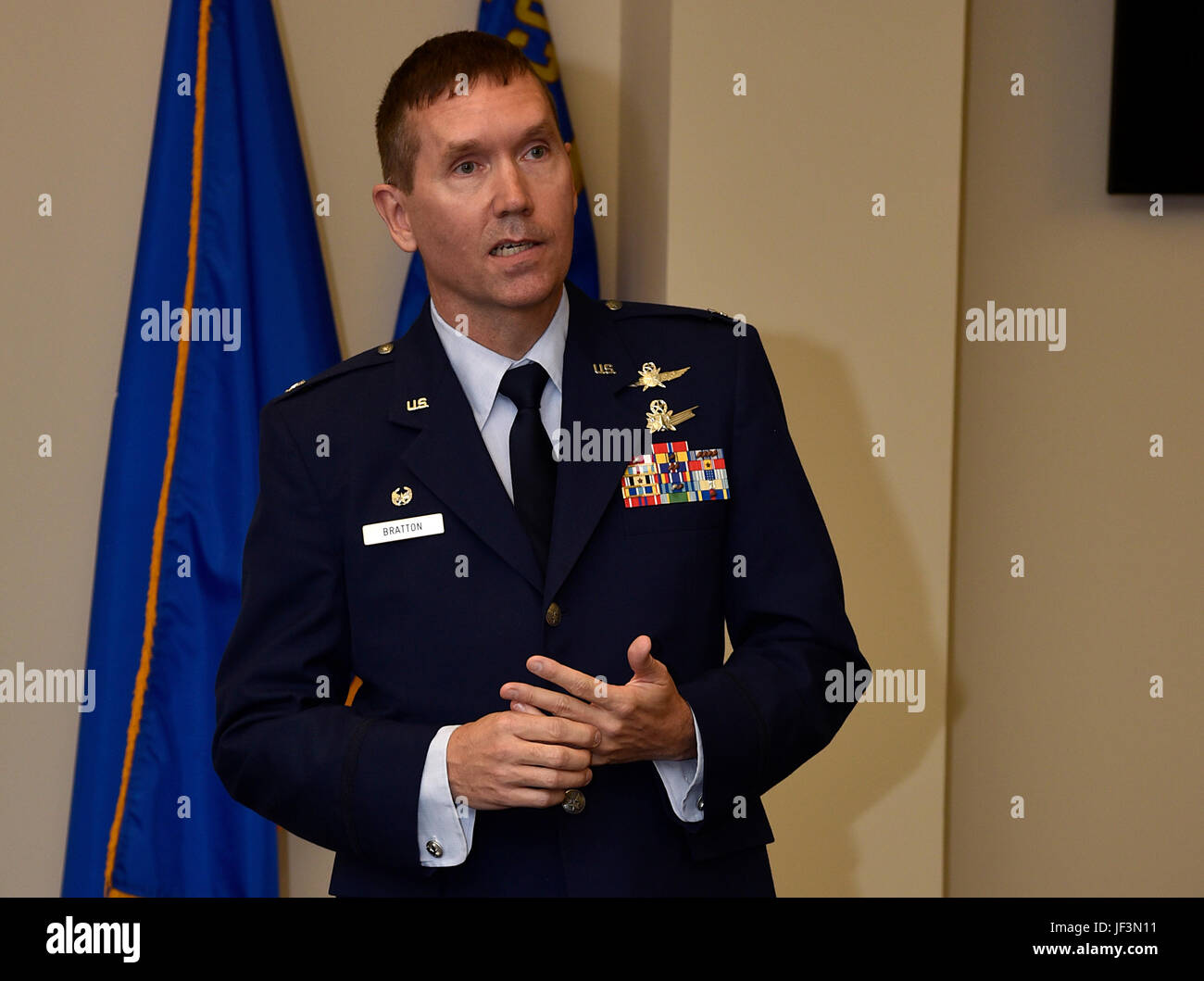 Air Force Col. Shawn Bratton, 175th Cyberspace Operations Group ...