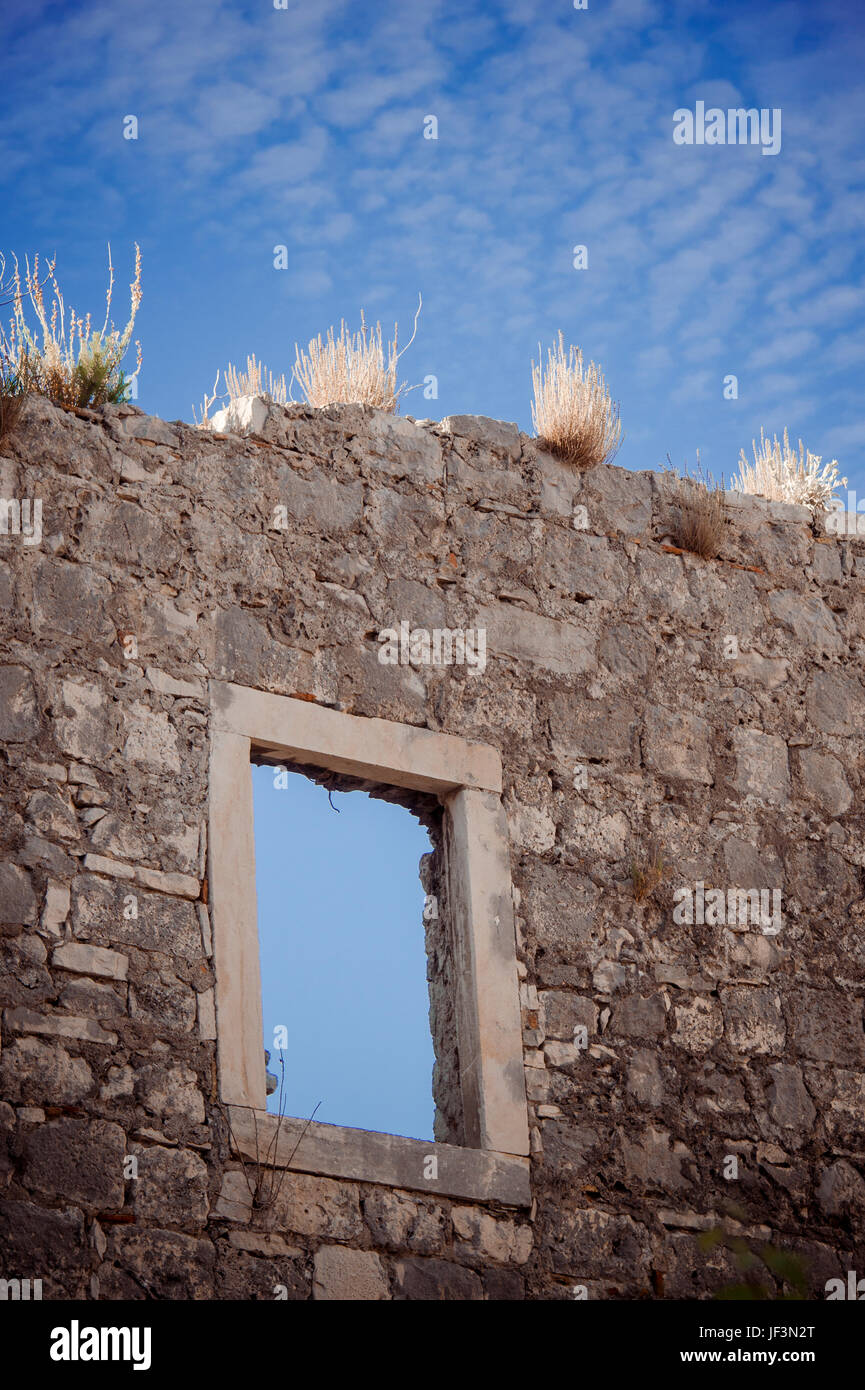 Stone rubble building hi-res stock photography and images - Alamy