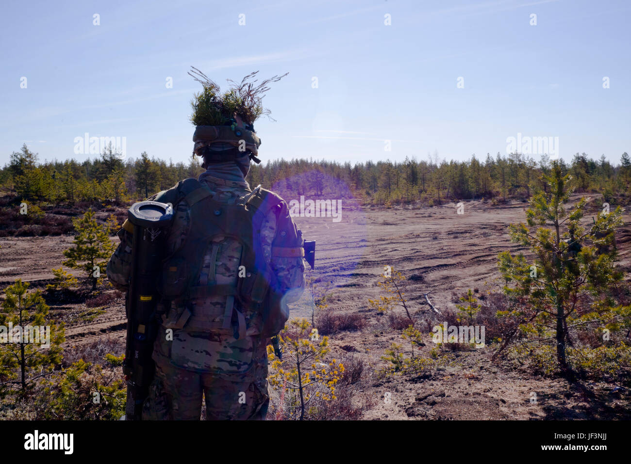 A U.S. Soldier of Apache Troop, 1st Squadron, 2nd Cavalry Regiment ...