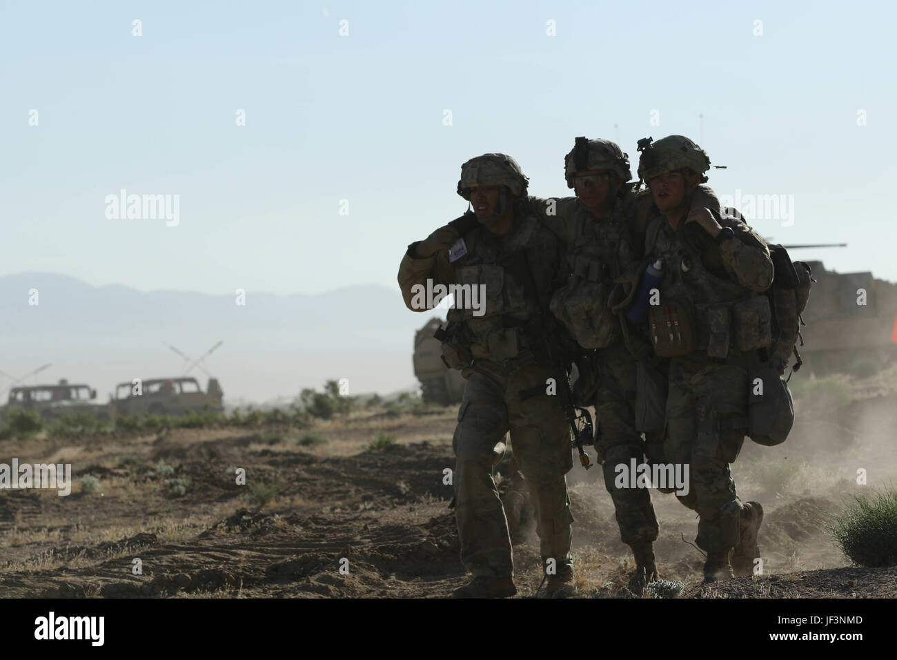Soldiers from 2nd Armored Brigade Combat Team, 1st Infantry Division ...