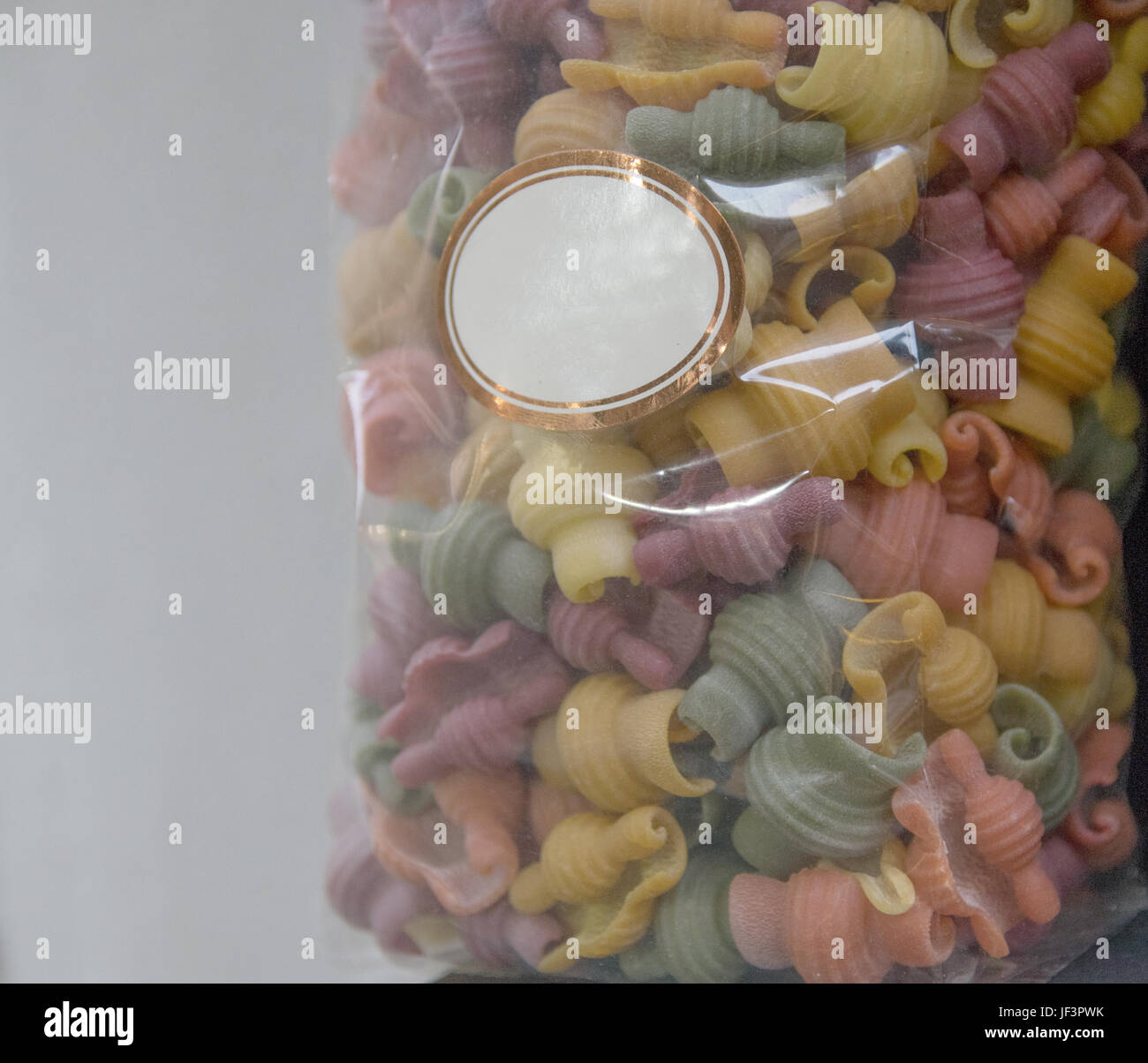 Dried tricolor pasta hi-res stock photography and images - Alamy